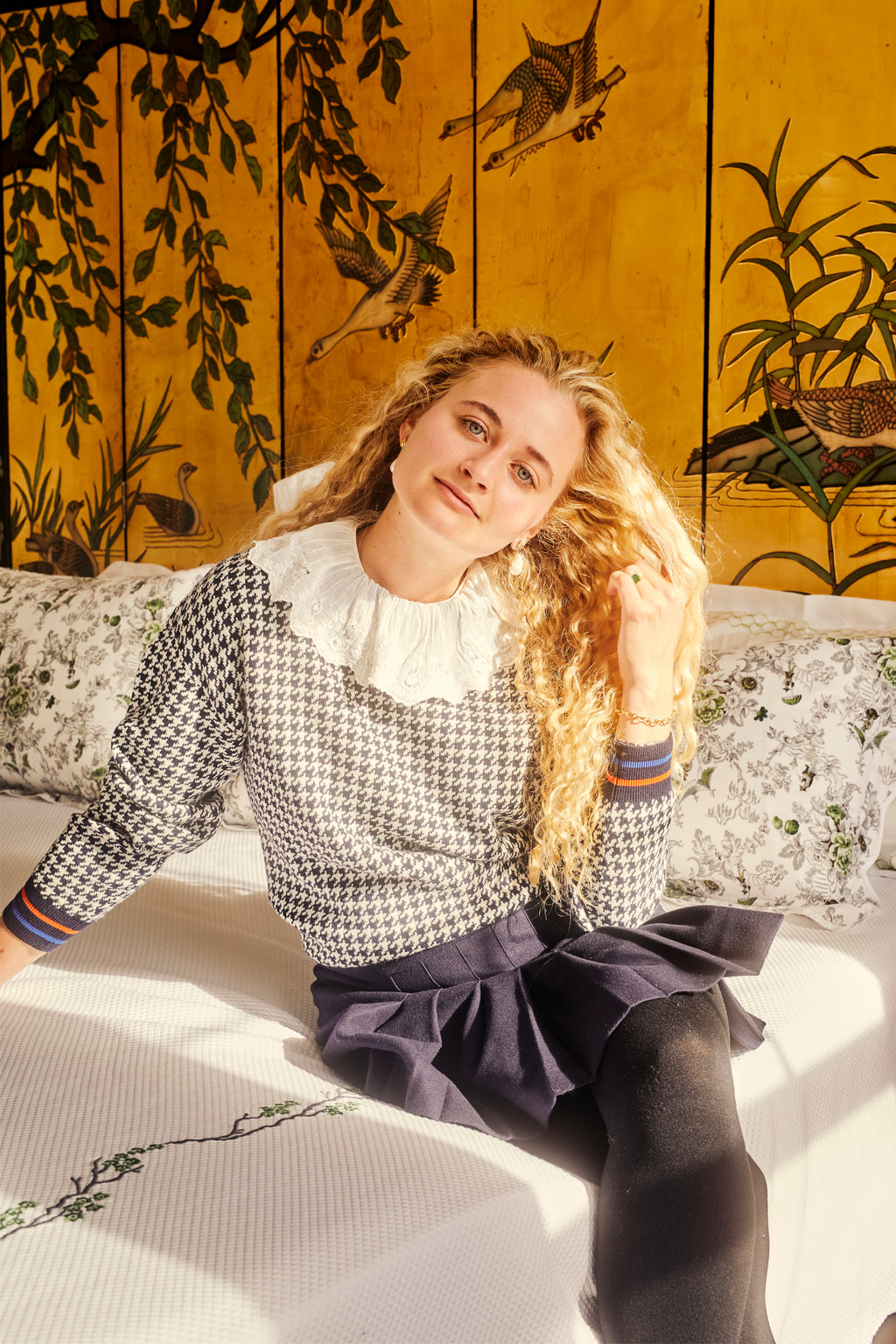 Good People: Harling Ross – Crown Affair